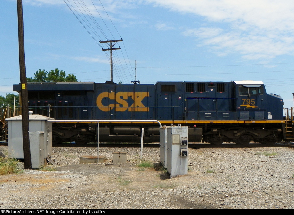 CSX 795